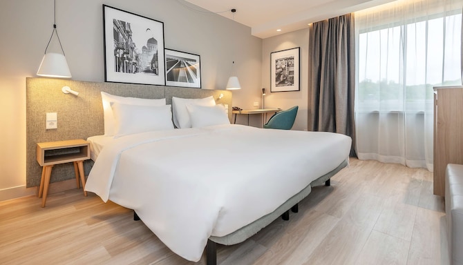 Enjoy a stylish stay at Radisson Hotel Kaunas | Radisson Hotels