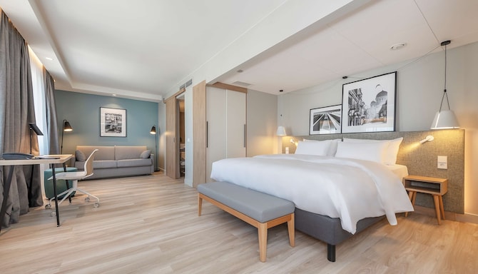 Enjoy a stylish stay at Radisson Hotel Kaunas | Radisson Hotels