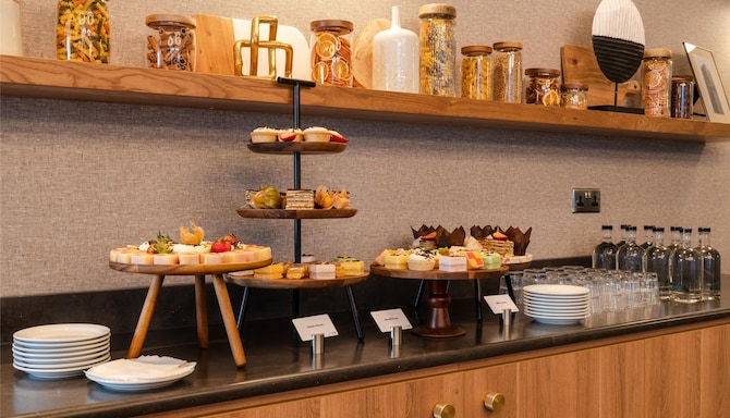 F&B | Radisson Hotel Manchester City Centre, A Verified Net Zero Hotel