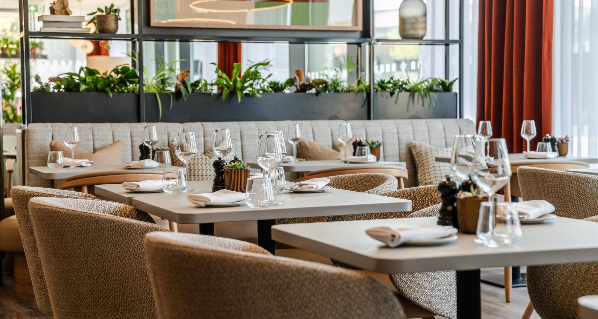 RBG Bar & Grill | Radisson Hotel Manchester City, Verified Net Zero
