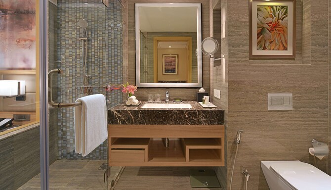 Escape to Our Radisson Hotel Rooms in Andheri | Radisson Hotels