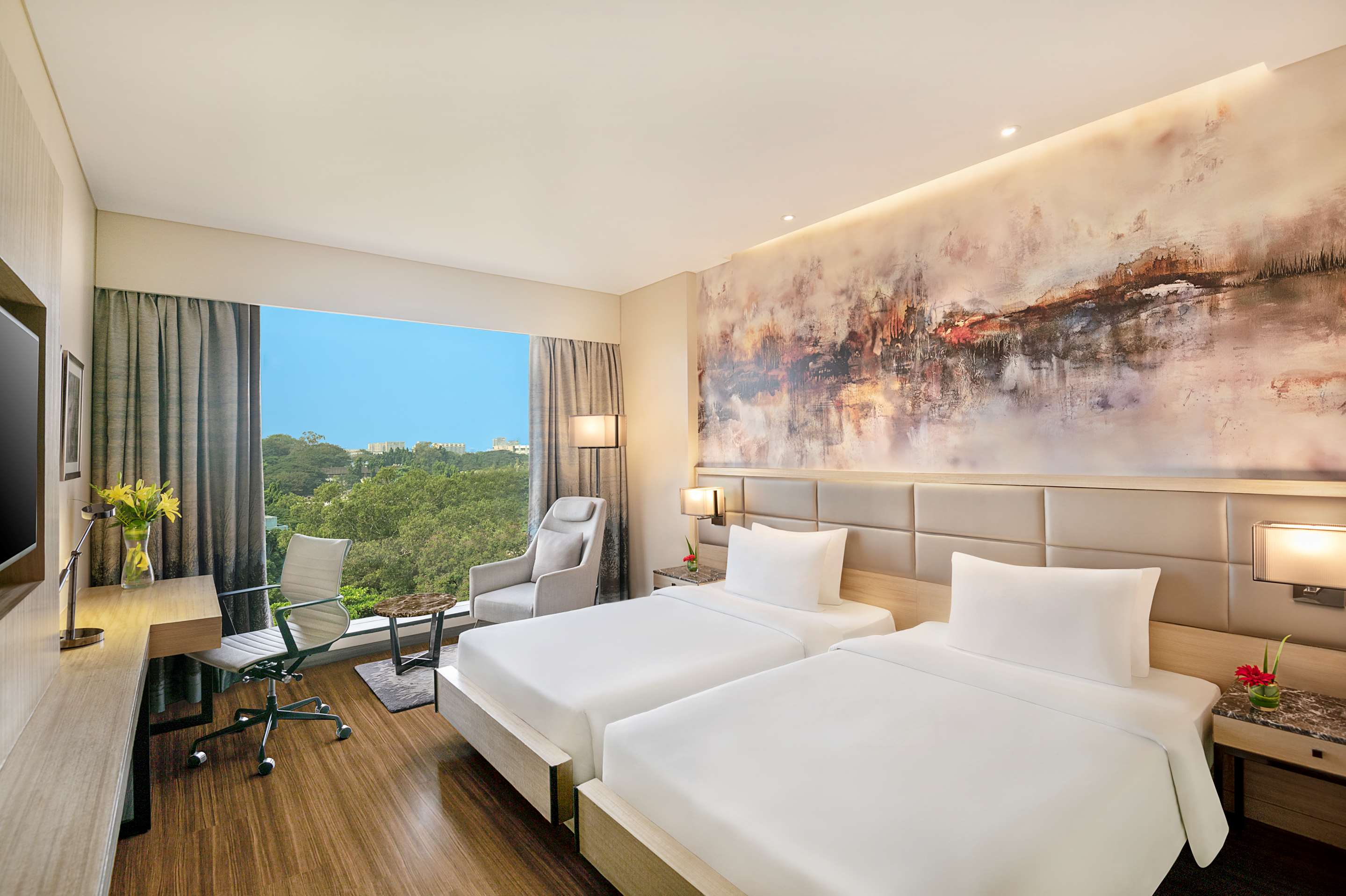 Discover Radisson Hotels in Andheri | Radisson Hotels