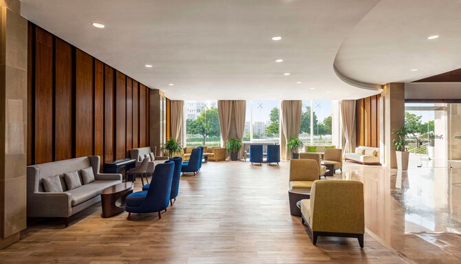 International restaurant in Muscat | Radisson Hotels