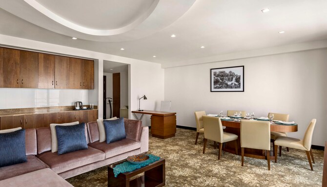 Hotel in Muscat | Radisson Hotel Muscat Panorama