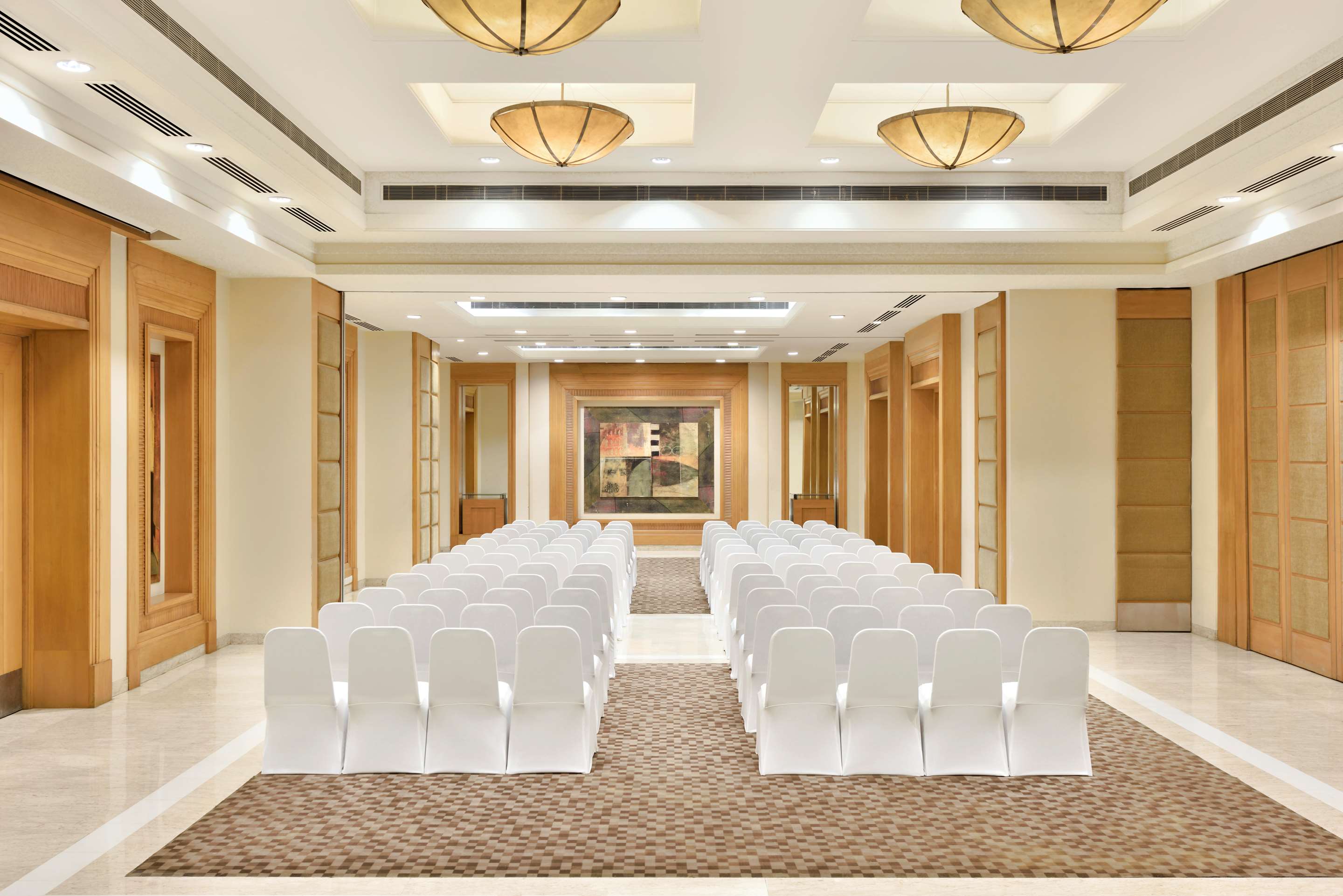 Book Radisson Event Venues in Noida | Radisson Hotels