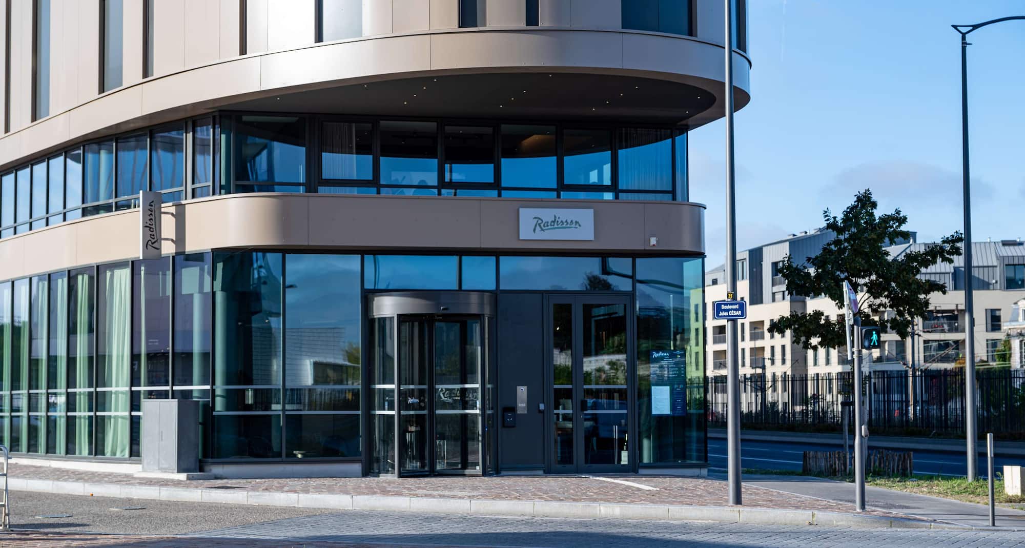 Book a memorable city getaway in Reims, France | Radisson Hotel Reims