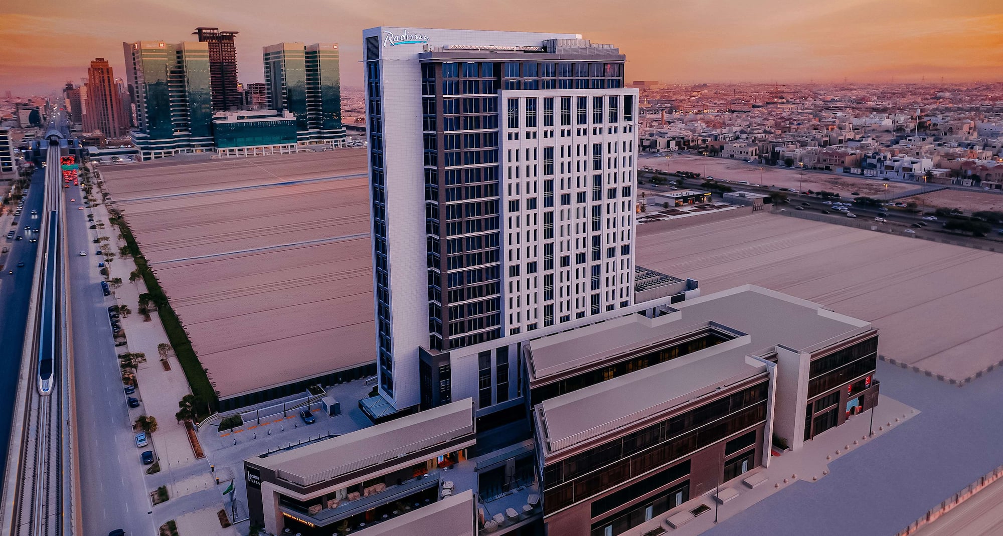Hotels in Riyadh Olaya | Radisson Hotel & Residence