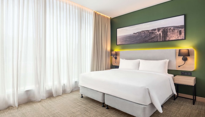 Wake up to views of Al Yasmin District in Riyadh | Radisson Hotels