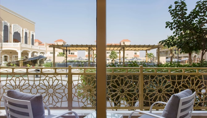 Book a room or villa at our airport hotel in Riyadh | Radisson Hotels