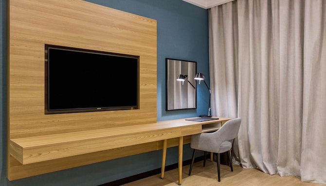 Book a room or villa at our airport hotel in Riyadh | Radisson Hotels