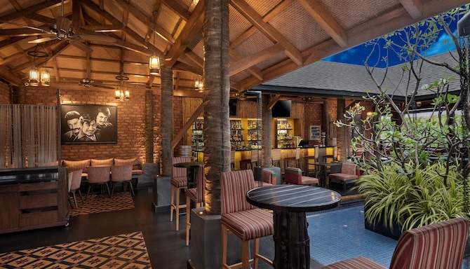 Explore Radisson Restaurants in Salem India | Radisson Hotels