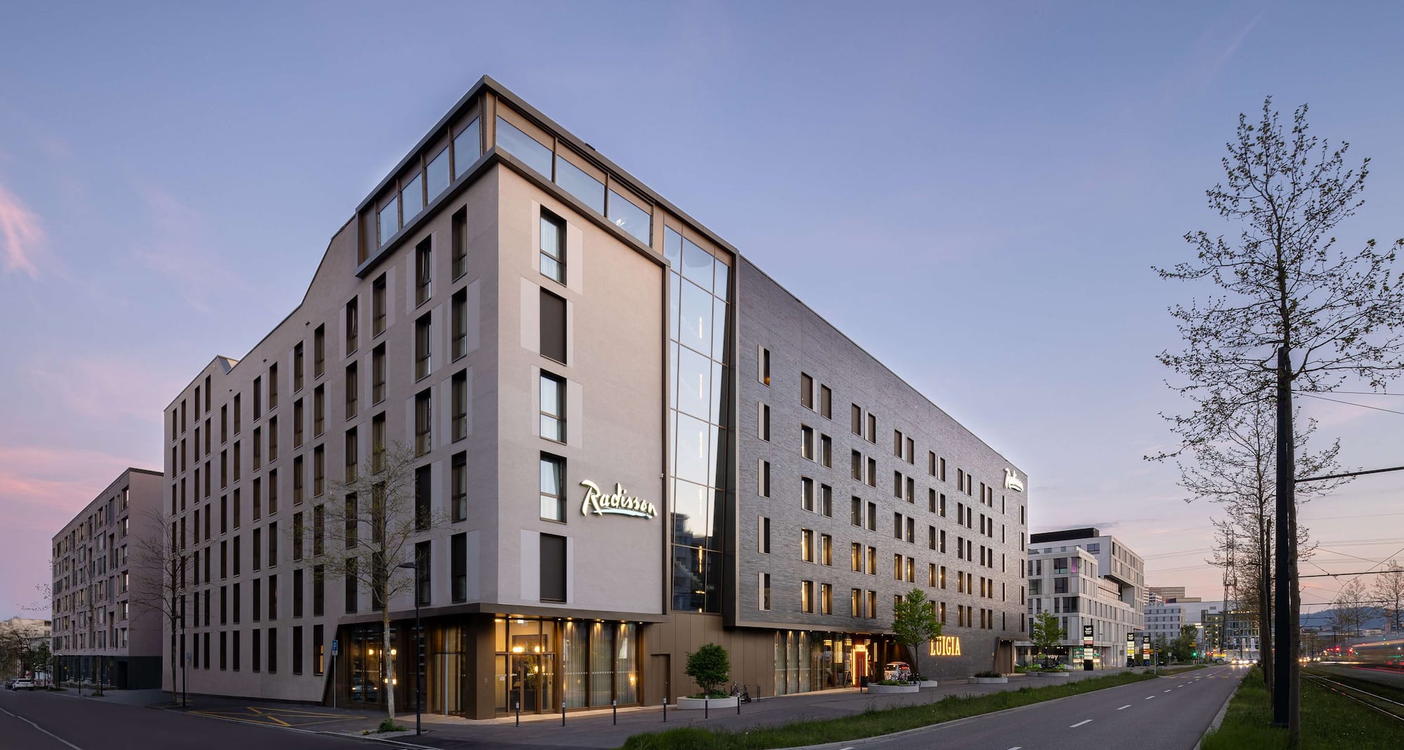 Contact | Radisson Hotel & Suites Zurich