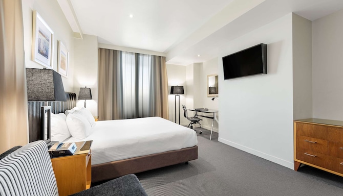 Book Radisson Hotel Rooms in the Melbourne CBD | Radisson Hotels