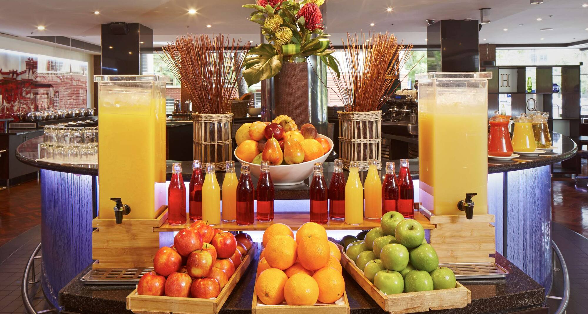 Dine at Radisson Restaurants in the Melbourne CBD | Radisson Hotels