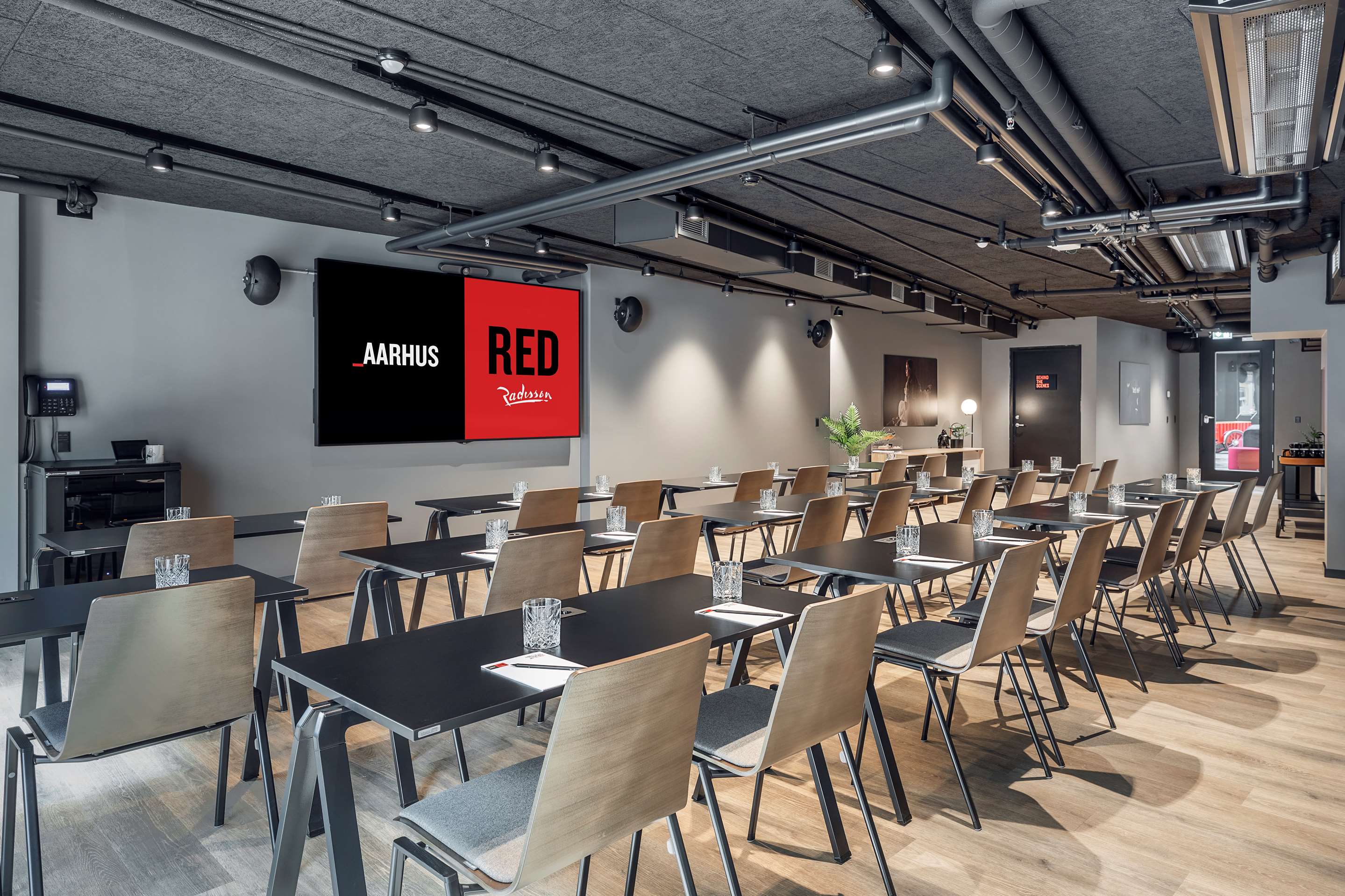 Host Your Meeting in Our Conference Room in Aarhus | Radisson RED
