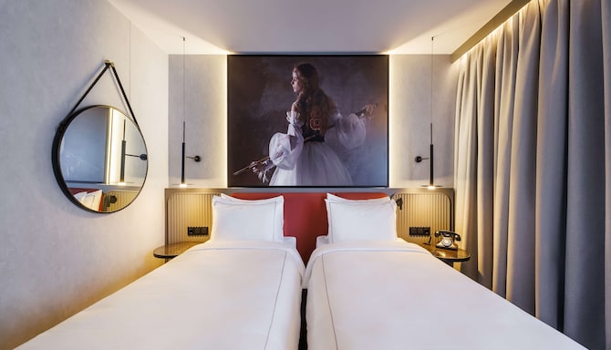 Entdecken Sie unsere stilvollen Zimmer und Suiten | Radisson RED Berlin ...