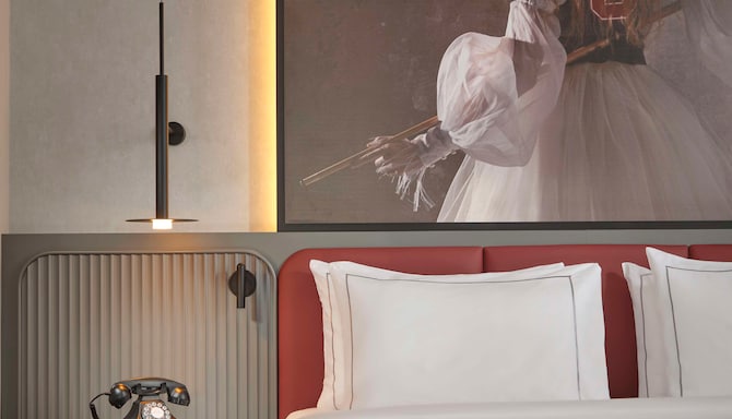 Discover our stylish rooms and suites | Radisson RED Berlin Kudamm