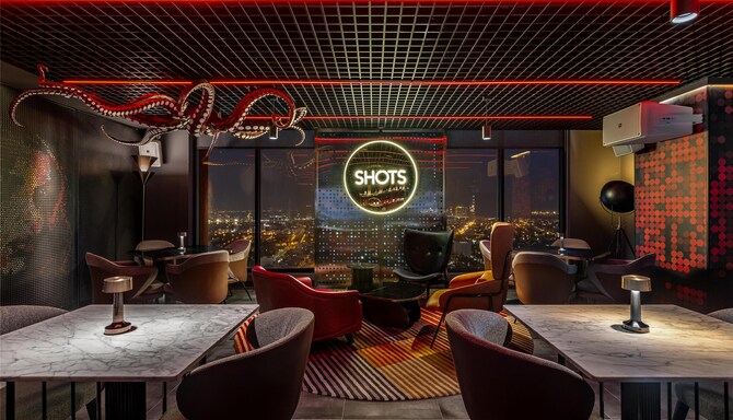 Discover our all-day dining and rooftop bar | Radisson RED Danang