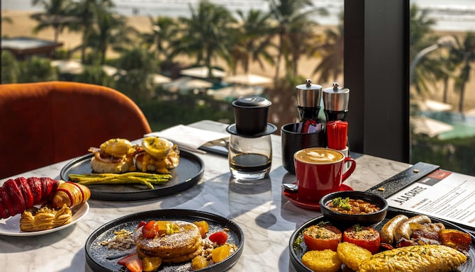 All-day dining at Brasserie | Radisson RED Danang