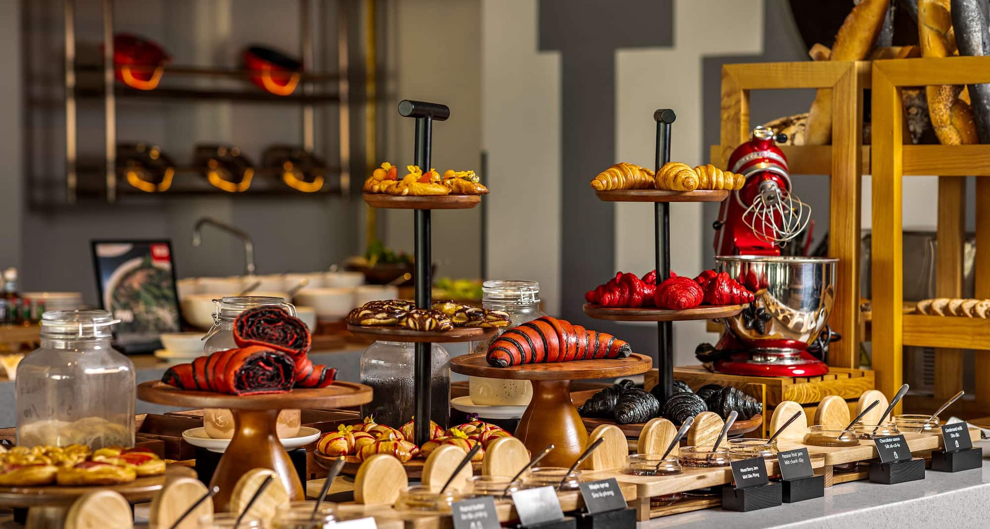 Discover our all-day dining and rooftop bar | Radisson RED Danang