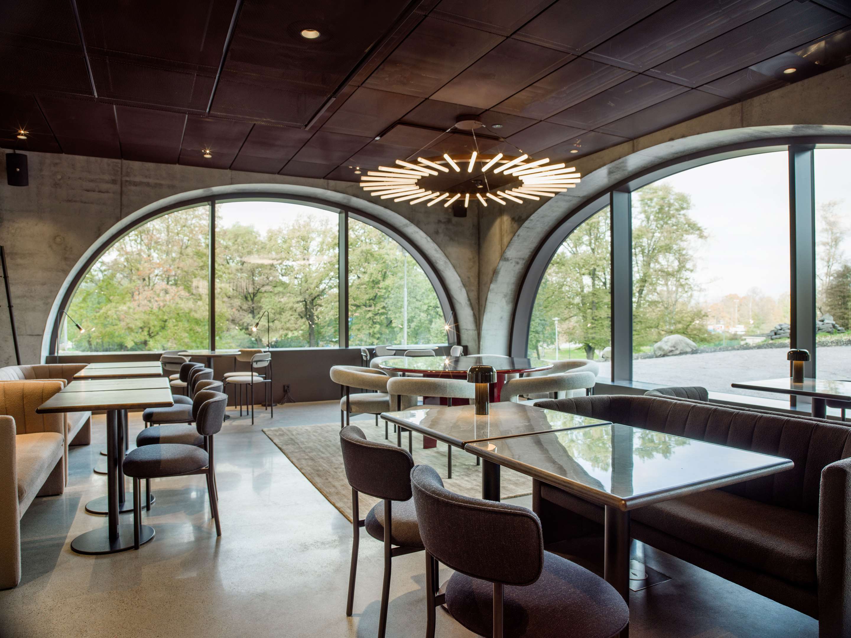 RED Bar & Kitchen | Radisson RED Helsinki