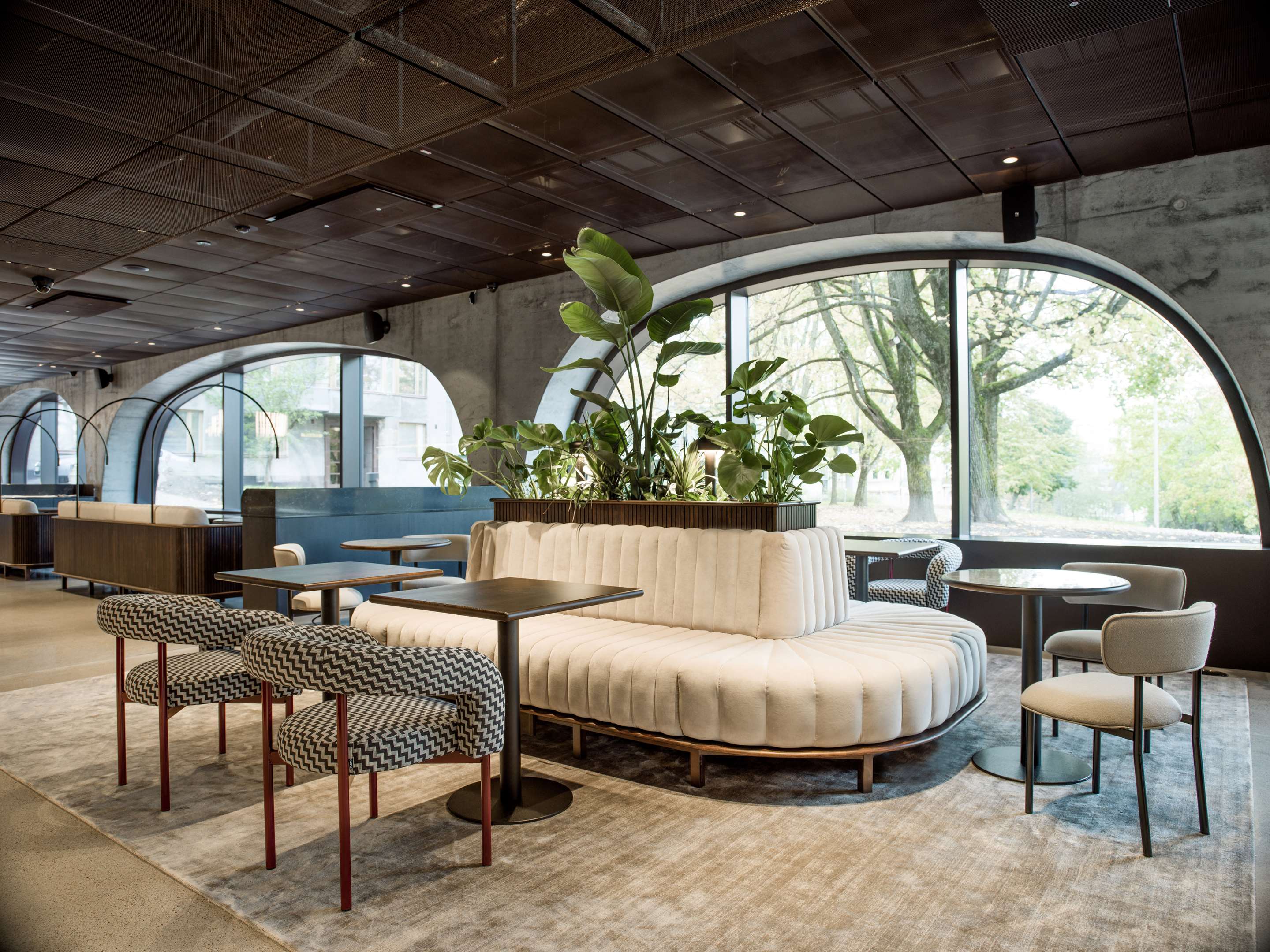 RED Bar & Kitchen | Radisson RED Helsinki