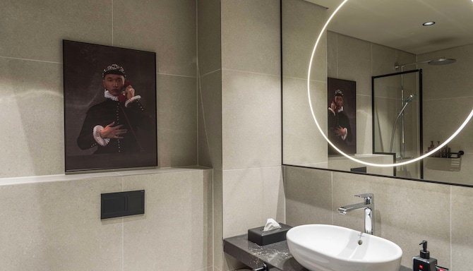 Inspiring rooms and suites with memorable amenities | Radisson Hotels