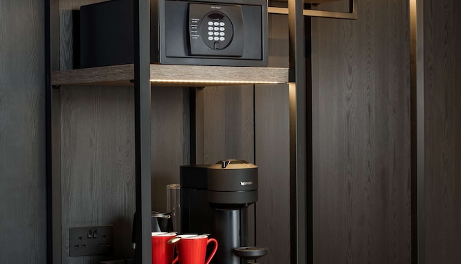 Cozy rooms and suites in Liverpool | Radisson RED Liverpool