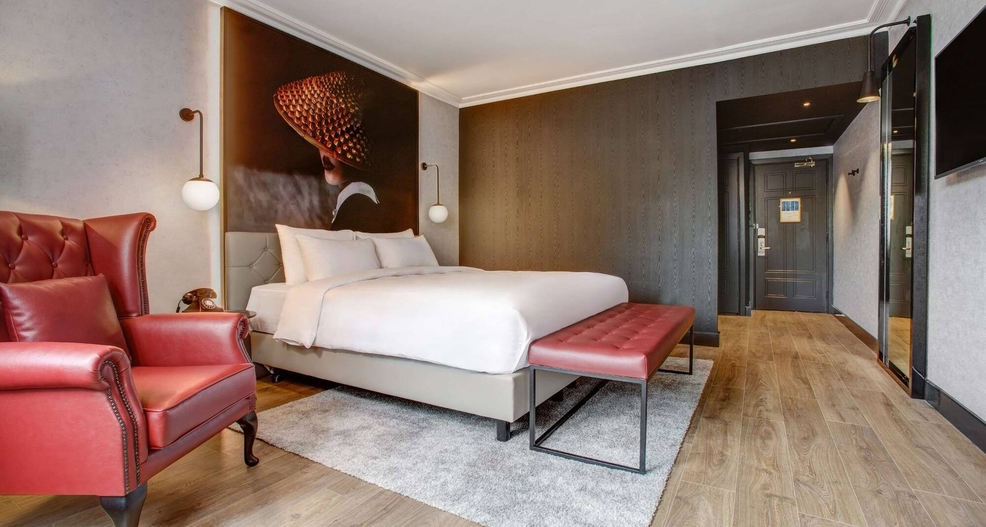 Enjoy a buffet breakfast at Radisson RED London Gatwick Airport