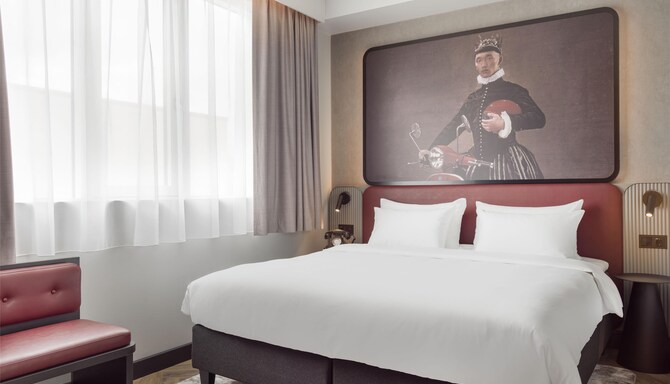 Vibrant rooms | Radisson RED Oslo City Centre, Verified Net Zero Hotel