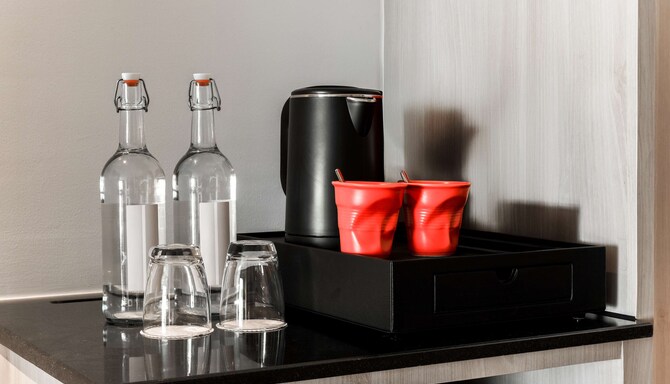 Vibrant rooms and suites | Radisson RED Phuket Patong Beach