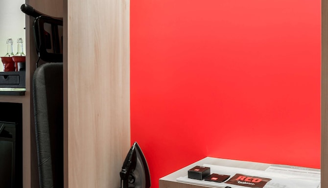 Vibrant rooms and suites | Radisson RED Phuket Patong Beach