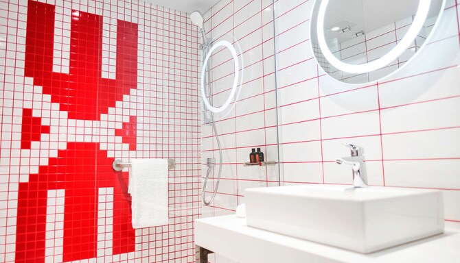 Studios and studio suites in Cape Town, South Africa | Radisson RED ...