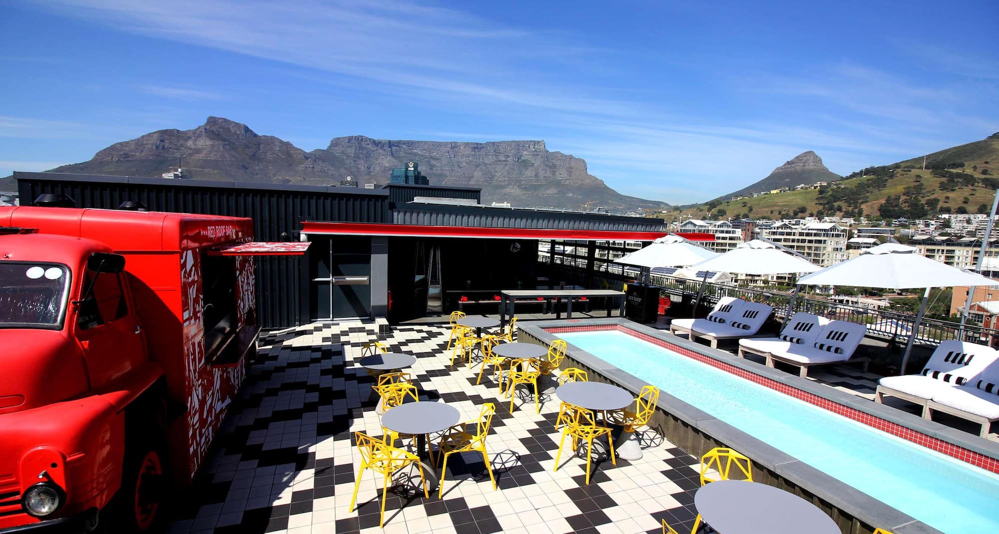 Discover where to eat in Cape Town - Book Now | Radisson RED
