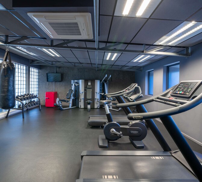 Stay, play, and workout in South Africa | Radisson RED Cape Town V&A ...