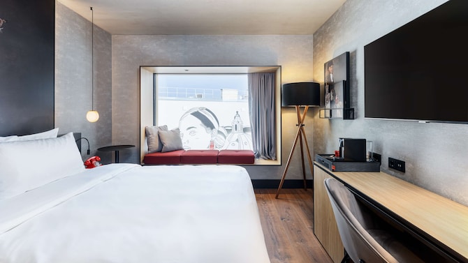 Rooms and suites in Vienna’s second district | Radisson RED