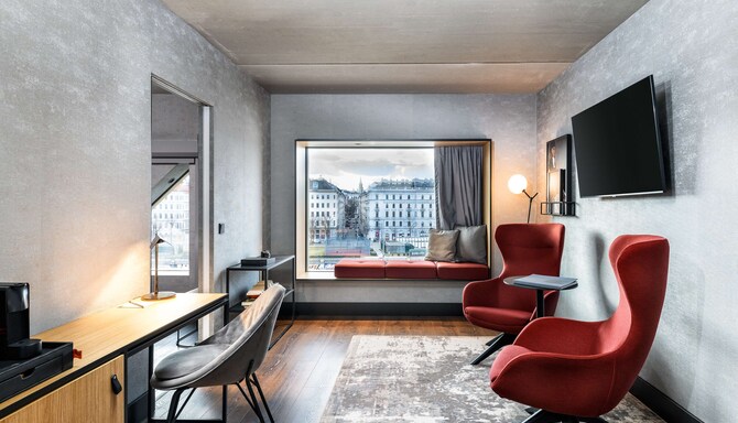 Stay at the Radisson RED Vienna near Schottenring | Radisson Hotels