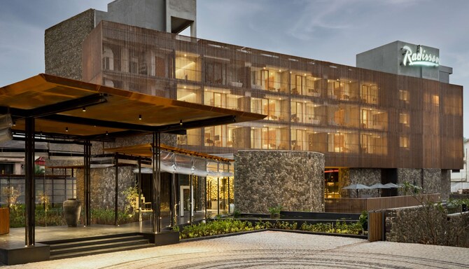 Host a special event in Lonavala | Radisson Hotels