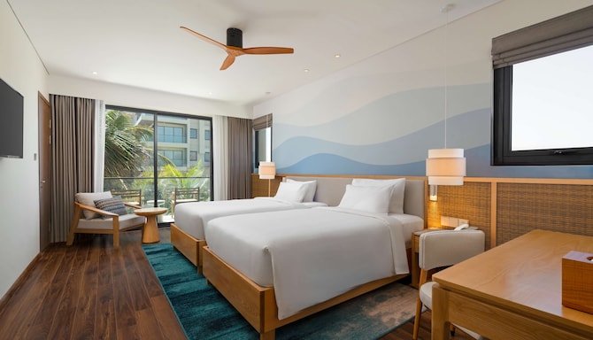 Stylish rooms and beachfront villas in Mui Ne | Radisson Resort Mui Ne