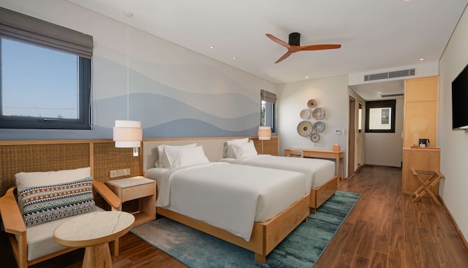 Stylish rooms and beachfront villas in Mui Ne | Radisson Resort Mui Ne