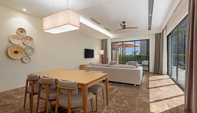 Stylish rooms and beachfront villas in Mui Ne | Radisson Resort Mui Ne