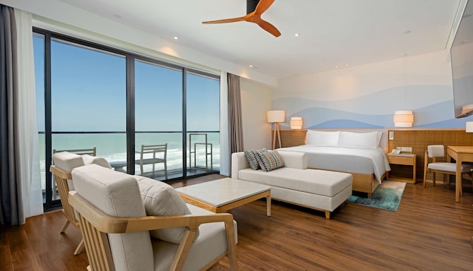 Stylish rooms and beachfront villas in Mui Ne | Radisson Resort Mui Ne