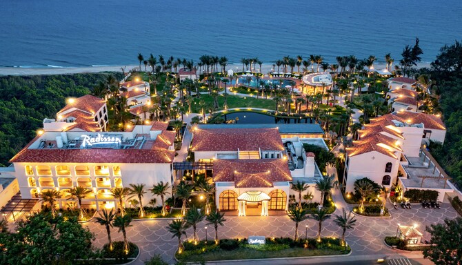 Beach resort in Hoi An, Vietnam | Radisson Blu Resort, Hoi An