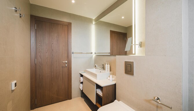 Modern rooms on the Adriatic coast | Radisson Resort Ruza Vjetrova