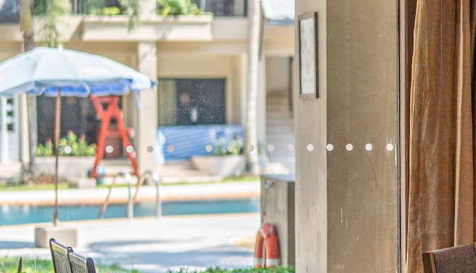 Modern suites in luscious Phuket | Radisson Resort & Suites Phuket