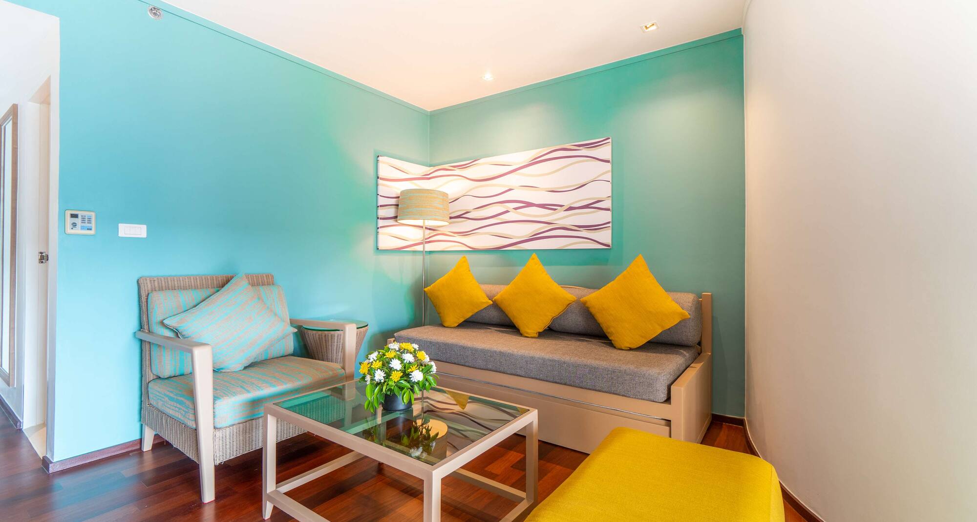 Modern suites in luscious Phuket | Radisson Resort & Suites Phuket