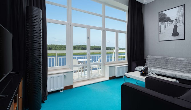 Resort and Spa in Zavidovo Nature Reserve | Radisson Resort, Zavidovo