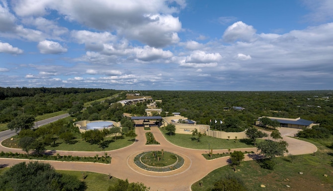 Unwind at Amani Spa | Radisson Safari Hotel Hoedspruit