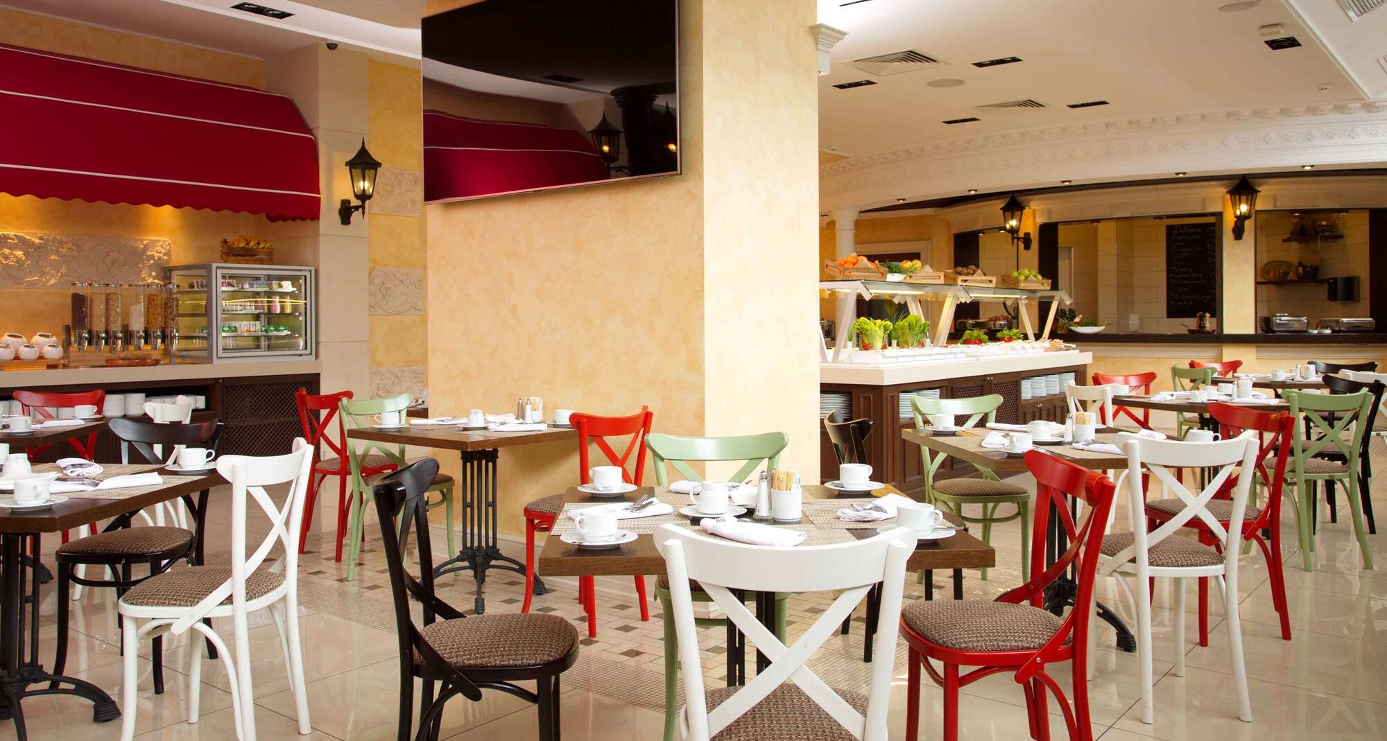 Visit our Italian restaurant in Moscow - Book Now | Radisson Blu