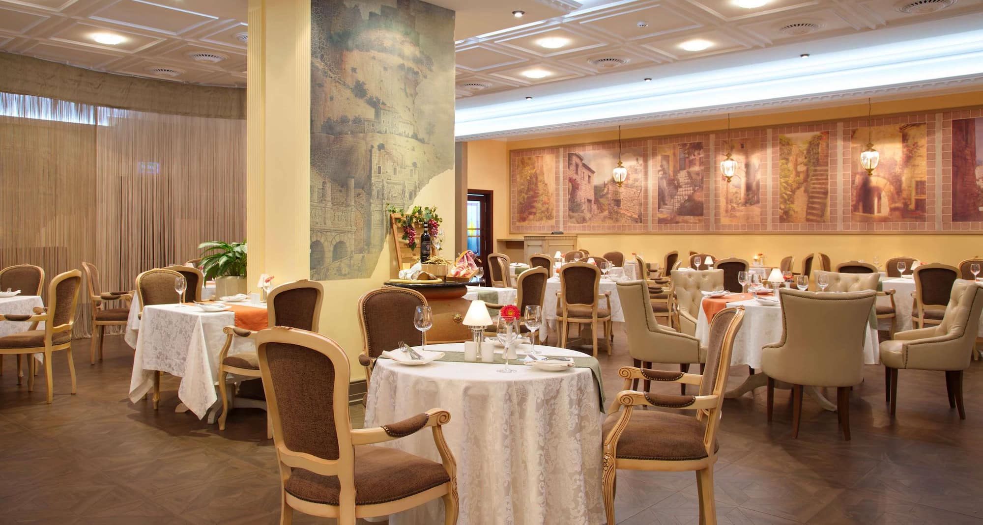 Visit our Italian restaurant in Moscow - Book Now | Radisson Blu